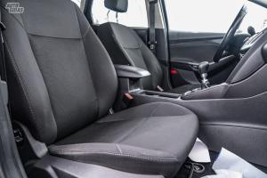 Ford Focus 2015 in Kaunas, with an engine capacity of 1.60 L and mileage of 279 thousand km for 6890 €, photo 13 on AUTOMOTO.COM.LV