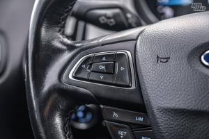 Ford Focus 2015 in Kaunas, with an engine capacity of 1.60 L and mileage of 279 thousand km for 6890 €, photo 14 on AUTOMOTO.COM.LV