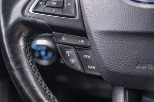 Ford Focus 2015 in Kaunas, with an engine capacity of 1.60 L and mileage of 279 thousand km for 6890 €, photo 15 on AUTOMOTO.COM.LV
