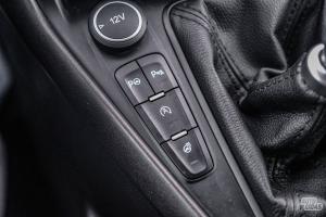 Ford Focus 2015 in Kaunas, with an engine capacity of 1.60 L and mileage of 279 thousand km for 6890 €, photo 20 on AUTOMOTO.COM.LV