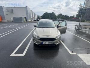 Ford Focus 2015 Rīga, ar dzinēja tilpumu 1.50 L un nobraukumu 237 tūkst. km par 4300 €, foto 9 vietnē AUTOMOTO.COM.LV