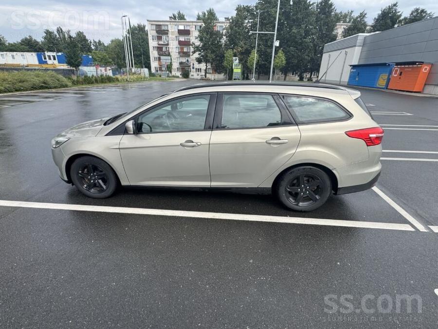 Ford Focus 2015 Rīga, ar dzinēja tilpumu 1.50 L un nobraukumu 237 tūkst. km par 4300 €, foto 11 vietnē AUTOMOTO.COM.LV