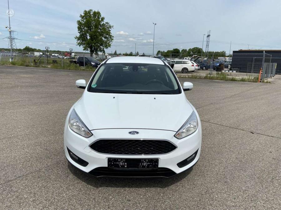 Ford Focus 2015 in Marijampole, with an engine capacity of 1.50 L and mileage of 236 thousand km for 3950 €, photo 3 on AUTOMOTO.COM.LV