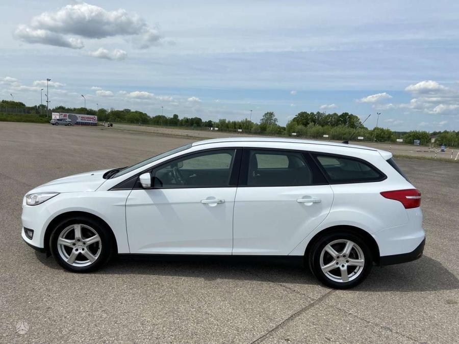 Ford Focus 2015 in Marijampole, with an engine capacity of 1.50 L and mileage of 236 thousand km for 3950 €, photo 5 on AUTOMOTO.COM.LV