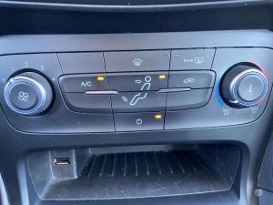 Ford Focus 2015 in Marijampole, with an engine capacity of 1.50 L and mileage of 236 thousand km for 3950 €, photo 16 on AUTOMOTO.COM.LV