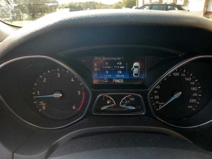 Ford Focus 2015 Viļņa, ar dzinēja tilpumu 2.00 L un nobraukumu 227 tūkst. km par 4950 €, foto 12 vietnē AUTOMOTO.COM.LV