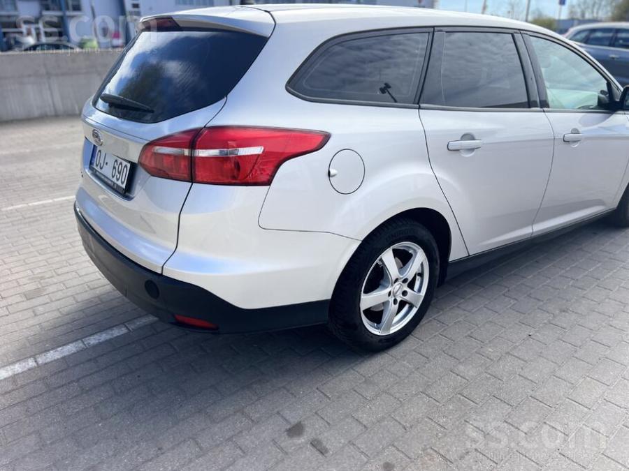 Ford Focus 2016 in Riga, with an engine capacity of 1.50 L and mileage of 232 thousand km for 4300 €, photo 7 on AUTOMOTO.COM.LV