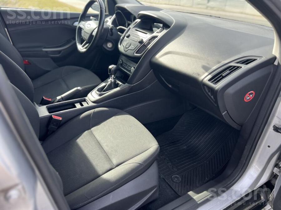 Ford Focus 2016 in Riga, with an engine capacity of 1.50 L and mileage of 232 thousand km for 4300 €, photo 18 on AUTOMOTO.COM.LV