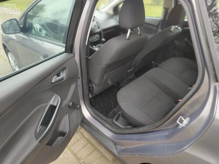 Ford Focus 2016 in Kretinga, with an engine capacity of 1.50 L and mileage of 201 thousand km for 3600 €, photo 15 on AUTOMOTO.COM.LV