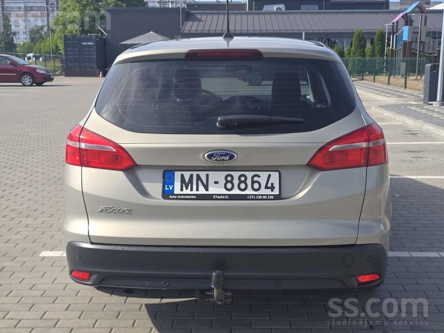 Ford Focus 2017 in Riga, with an engine capacity of 1.50 L and mileage of 239 thousand km for 7000 €, photo 3 on AUTOMOTO.COM.LV