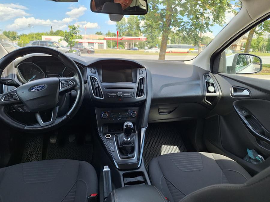 Ford Focus 2017 Tallina, ar dzinēja tilpumu 1.50 L un nobraukumu 362 tūkst. km par 4600 €, foto 10 vietnē AUTOMOTO.COM.LV