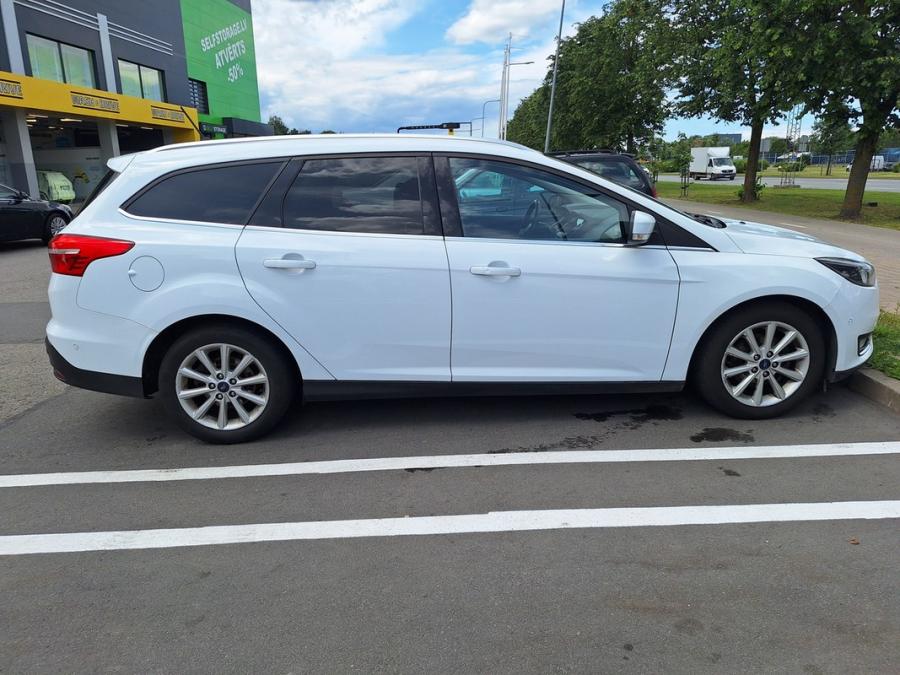 Ford Focus 2017 Tallina, ar dzinēja tilpumu 1.50 L un nobraukumu 362 tūkst. km par 4600 €, foto 21 vietnē AUTOMOTO.COM.LV
