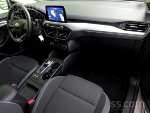 Ford Focus 2019 in Riga, with an engine capacity of 1.50 L and mileage of 171 thousand km for 10900 €, photo 8 on AUTOMOTO.COM.LV