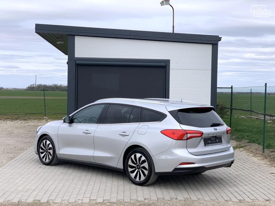 Ford Focus 2019 in Kaunas, with an engine capacity of 1.50 L and mileage of 104 thousand km for 9999 €, photo 5 on AUTOMOTO.COM.LV