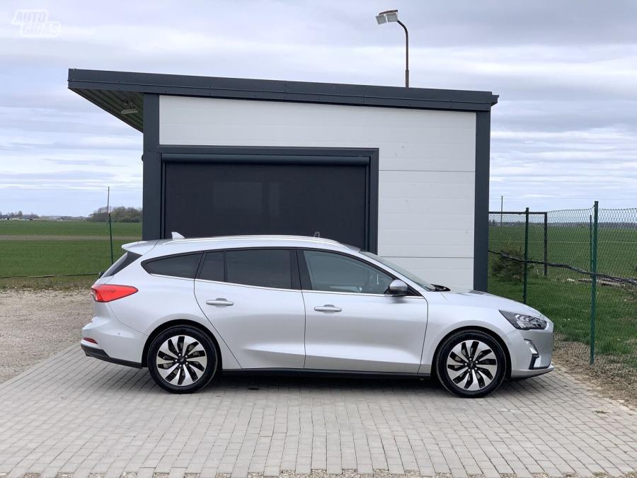 Ford Focus 2019 in Kaunas, with an engine capacity of 1.50 L and mileage of 104 thousand km for 9999 €, photo 9 on AUTOMOTO.COM.LV