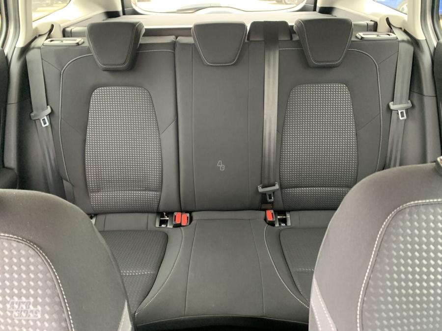 Ford Focus 2019 in Kaunas, with an engine capacity of 1.50 L and mileage of 104 thousand km for 9999 €, photo 16 on AUTOMOTO.COM.LV