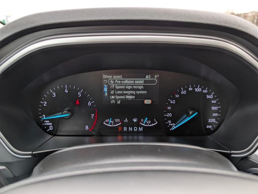 Ford Focus 2019 Kauņa, ar dzinēja tilpumu 1.00 L un nobraukumu 289 tūkst. km par 6900 €, foto 15 vietnē AUTOMOTO.COM.LV