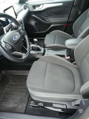 Ford Focus 2020 in Marijampole, with an engine capacity of 1.50 L and mileage of 165 thousand km for 6999 €, photo 8 on AUTOMOTO.COM.LV