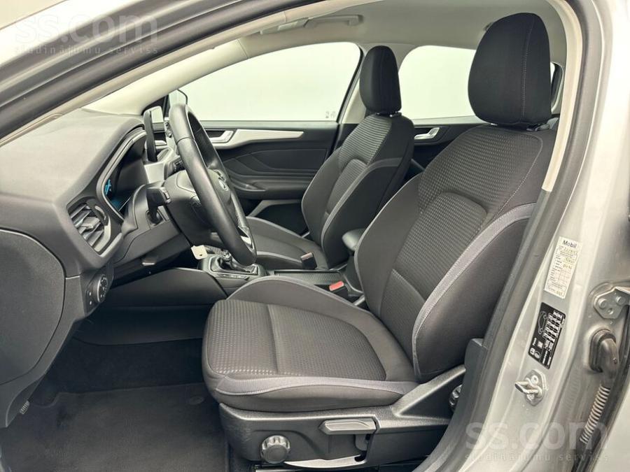 Ford Focus 2020 in Riga, with an engine capacity of 1.50 L and mileage of 109 thousand km for 12900 €, photo 7 on AUTOMOTO.COM.LV