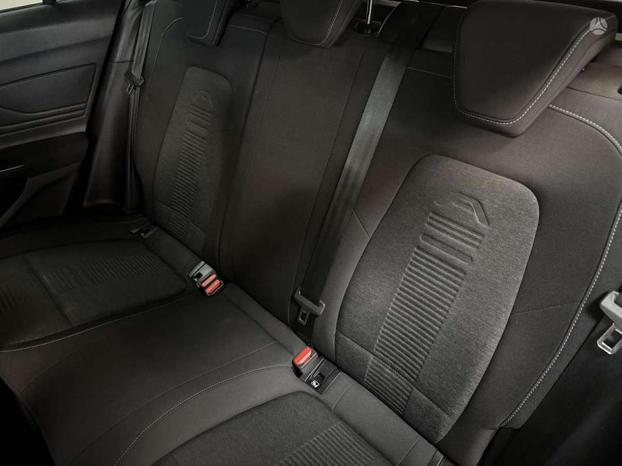 Ford Focus 2020 Viļņa, ar dzinēja tilpumu 1.00 L un nobraukumu 91 tūkst. km par 13000 €, foto 16 vietnē AUTOMOTO.COM.LV