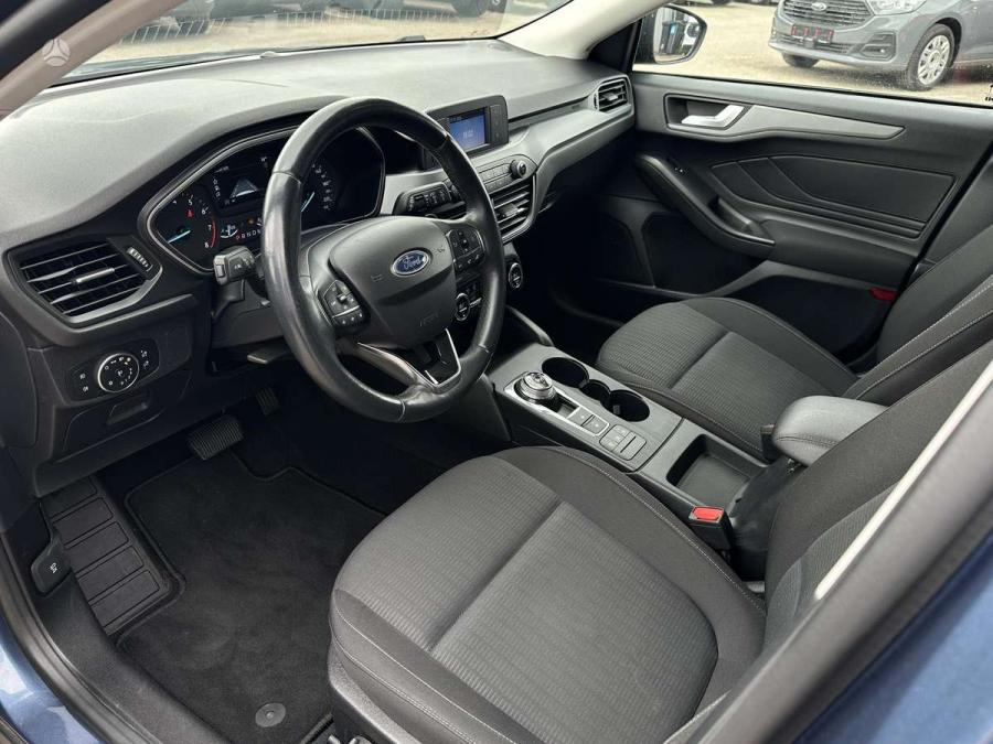 Ford Focus 2020 in Kaunas, with an engine capacity of 1.00 L and mileage of 115 thousand km for 11771 €, photo 10 on AUTOMOTO.COM.LV