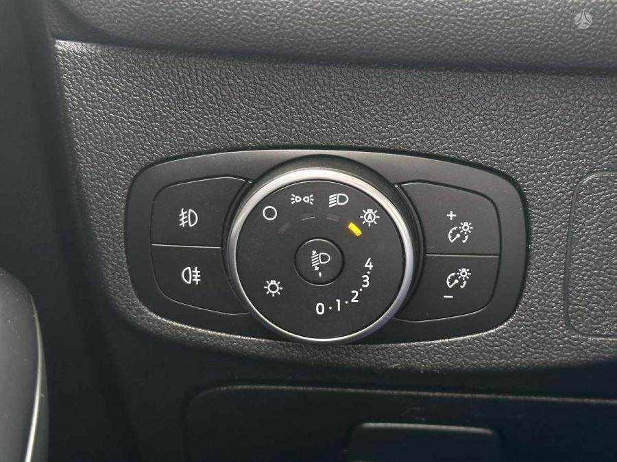 Ford Focus 2020 in Kaunas, with an engine capacity of 1.00 L and mileage of 115 thousand km for 11771 €, photo 19 on AUTOMOTO.COM.LV