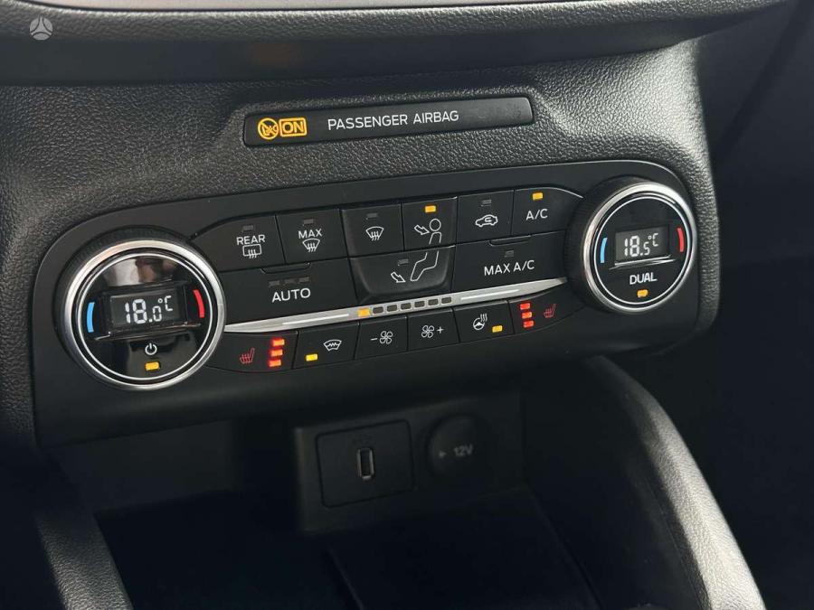 Ford Focus 2020 in Kaunas, with an engine capacity of 1.00 L and mileage of 115 thousand km for 11771 €, photo 22 on AUTOMOTO.COM.LV