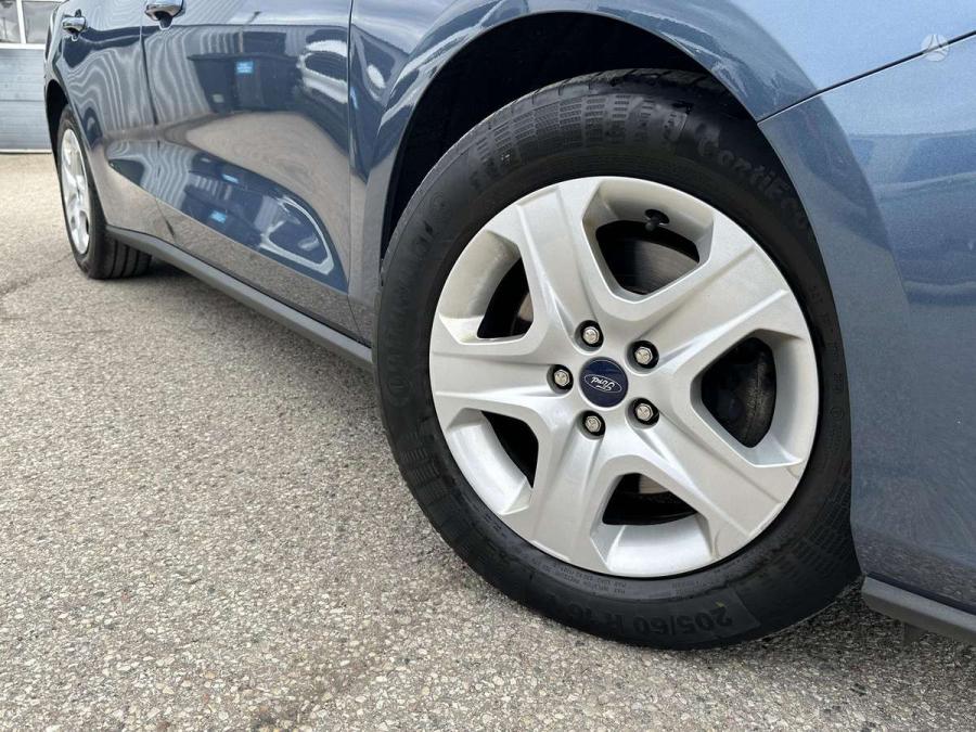 Ford Focus 2020 in Kaunas, with an engine capacity of 1.00 L and mileage of 115 thousand km for 11771 €, photo 26 on AUTOMOTO.COM.LV