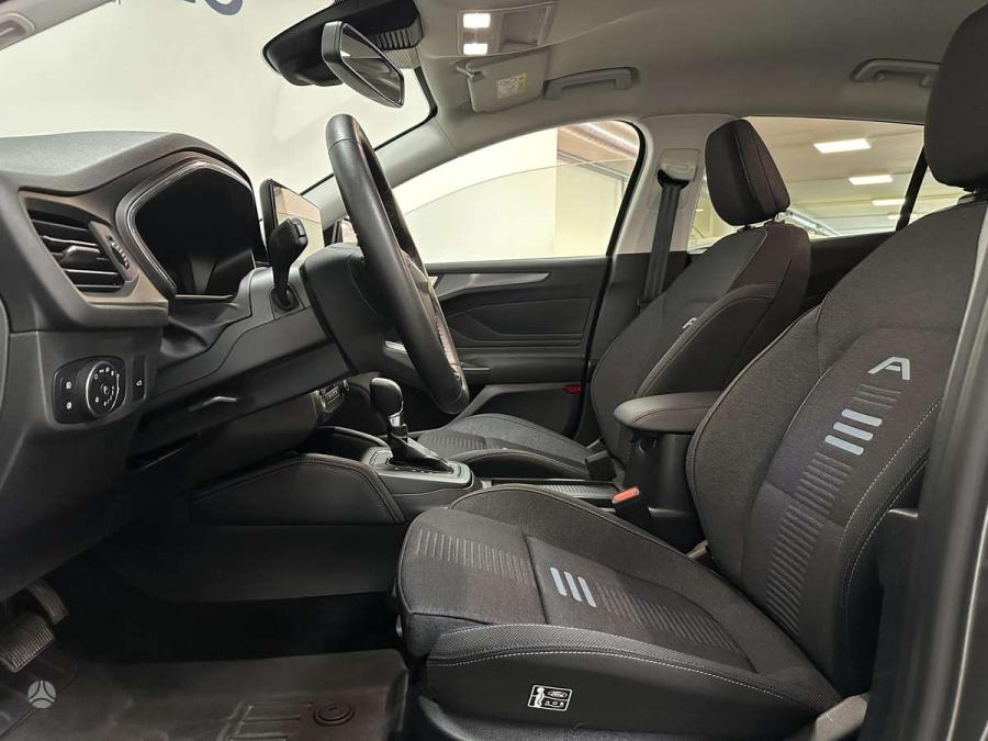 Ford Focus 2025 in Vilnius, with an engine capacity of 1.00 L and mileage of 31 thousand km for 22500 €, photo 9 on AUTOMOTO.COM.LV