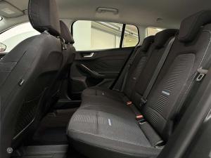 Ford Focus 2025 in Vilnius, with an engine capacity of 1.00 L and mileage of 31 thousand km for 22500 €, photo 11 on AUTOMOTO.COM.LV