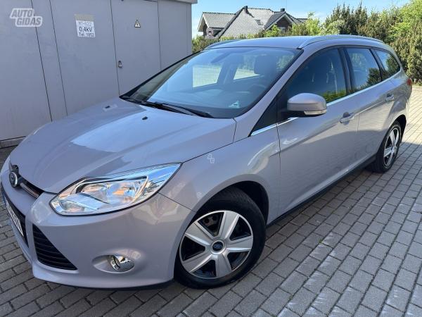 Violet Ford Focus 2012 in Klaipeda, with an engine capacity of 1.60 L and mileage of 172 thousand km for 3950 €, photo 1 on AUTOMOTO.COM.LV