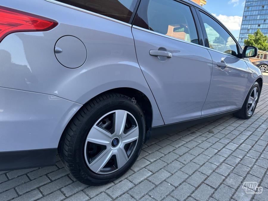 Violets Ford Focus 2012 Klaipėda, ar dzinēja tilpumu 1.60 L un nobraukumu 172 tūkst. km par 3950 €, foto 11 vietnē AUTOMOTO.COM.LV
