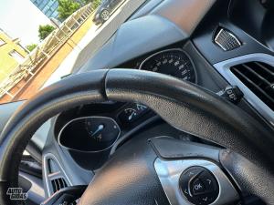 Violets Ford Focus 2012 Klaipėda, ar dzinēja tilpumu 1.60 L un nobraukumu 172 tūkst. km par 3950 €, foto 26 vietnē AUTOMOTO.COM.LV