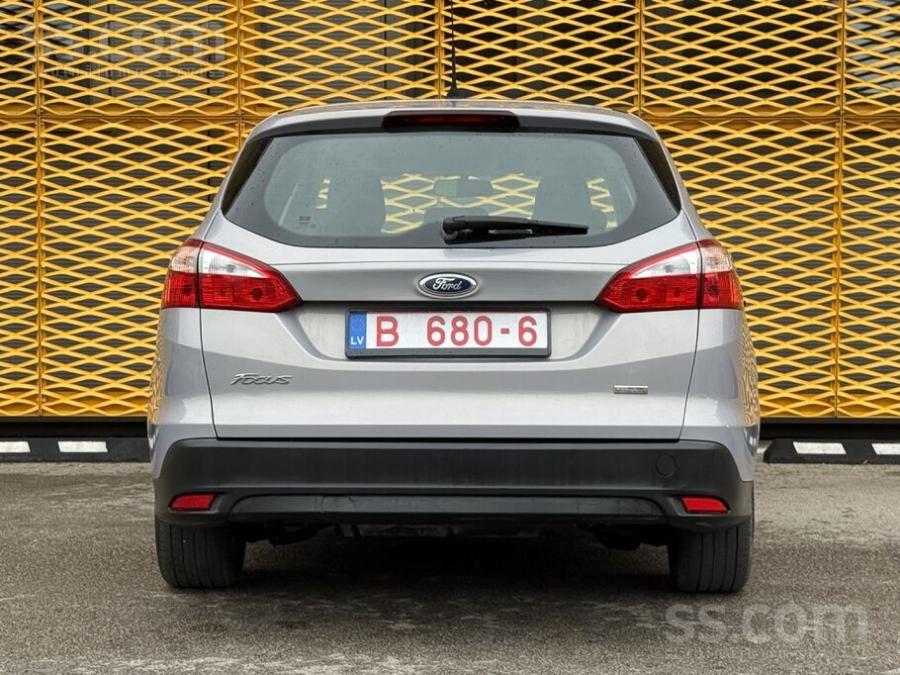 Violets Ford Focus 2014 Ogre, ar dzinēja tilpumu 1.20 L un nobraukumu 175 tūkst. km par 4899 €, foto 6 vietnē AUTOMOTO.COM.LV