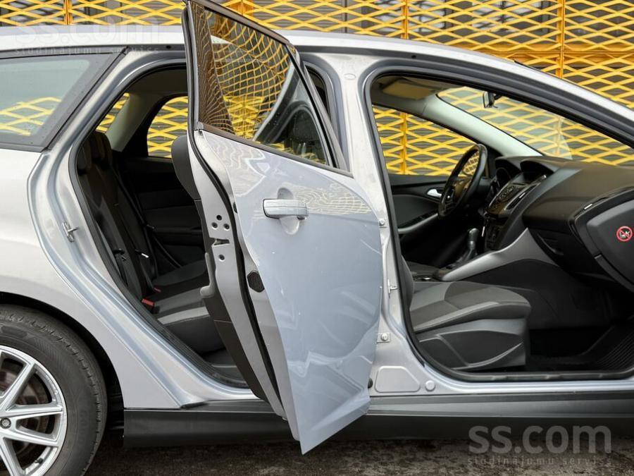 Violets Ford Focus 2014 Ogre, ar dzinēja tilpumu 1.20 L un nobraukumu 175 tūkst. km par 4899 €, foto 13 vietnē AUTOMOTO.COM.LV