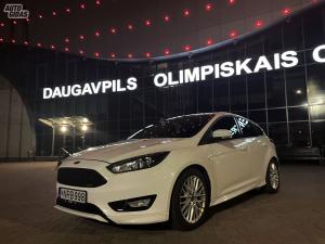 White Ford Focus 2018 in Sirvintos, with an engine capacity of 1.60 L and mileage of 173 thousand km for 11500 €, photo 13 on AUTOMOTO.COM.LV