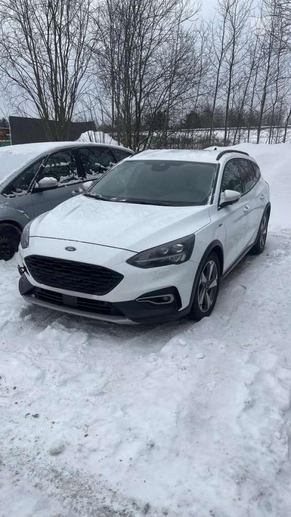 Balts Ford Focus 2020 Viļņa, ar dzinēja tilpumu 1.00 L un nobraukumu 114 tūkst. km par 9200 €, foto 1 vietnē AUTOMOTO.COM.LV