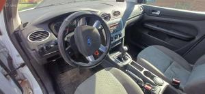 White Ford Focus 2007 in Panevezys, with an engine capacity of 1.40 L and mileage of 273 thousand km for 999 €, photo 6 on AUTOMOTO.COM.LV