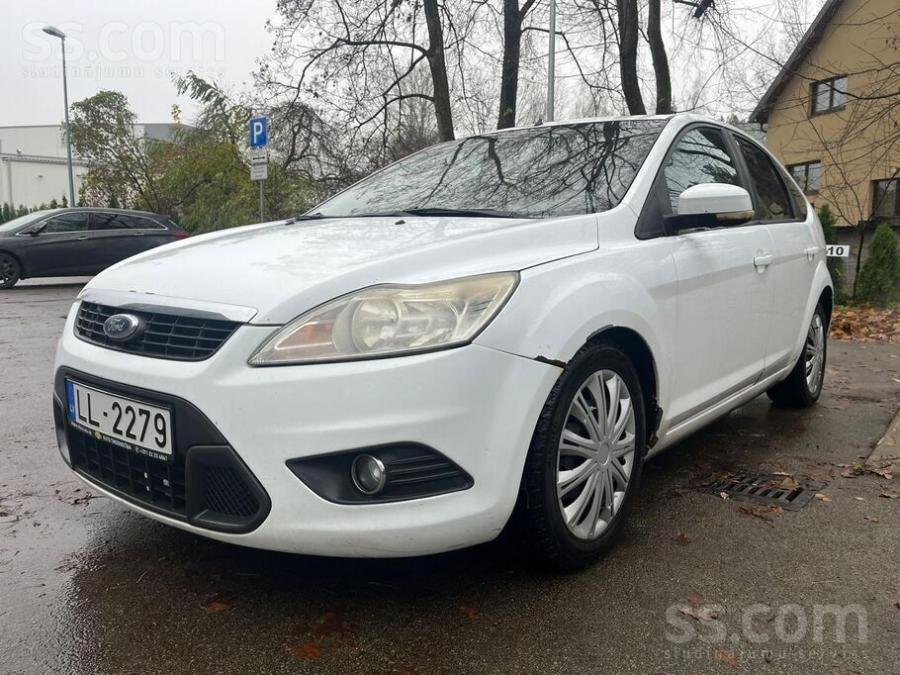 Balts Ford Focus 2008 Rīga, ar dzinēja tilpumu 1.60 L un nobraukumu 325 tūkst. km par 500 €, foto 1 vietnē AUTOMOTO.COM.LV