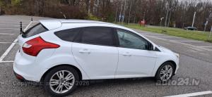 White Ford Focus 2011 in Tartu, with an engine capacity of 1.60 L and mileage of 320 thousand km for 2800 €, photo 6 on AUTOMOTO.COM.LV