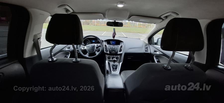 White Ford Focus 2011 in Tartu, with an engine capacity of 1.60 L and mileage of 320 thousand km for 2800 €, photo 15 on AUTOMOTO.COM.LV