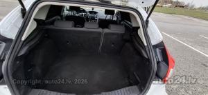 White Ford Focus 2011 in Tartu, with an engine capacity of 1.60 L and mileage of 320 thousand km for 2800 €, photo 16 on AUTOMOTO.COM.LV