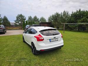 White Ford Focus 2011 in Tallinn, with an engine capacity of 1.60 L and mileage of 231 thousand km for 4499 €, photo 3 on AUTOMOTO.COM.LV