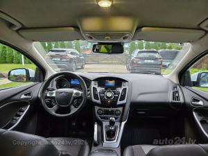 White Ford Focus 2011 in Tallinn, with an engine capacity of 1.60 L and mileage of 231 thousand km for 4499 €, photo 8 on AUTOMOTO.COM.LV