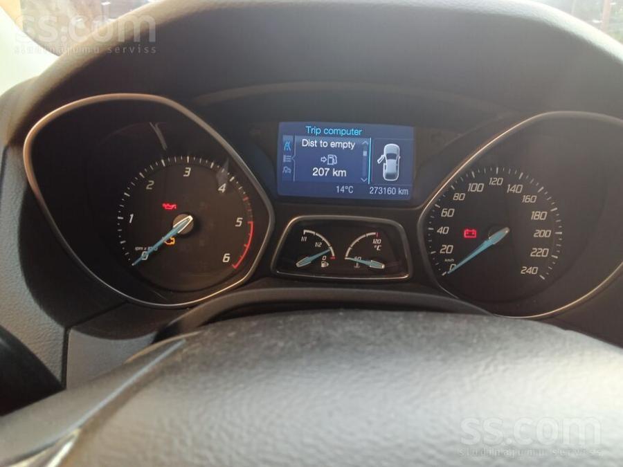 Balts Ford Focus 2012 Jelgava, ar dzinēja tilpumu 1.60 L un nobraukumu 0 tūkst. km par 2200 €, foto 12 vietnē AUTOMOTO.COM.LV