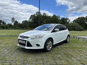 Balts Ford Focus 2012 Kauņa, ar dzinēja tilpumu 1.60 L un nobraukumu 251 tūkst. km par 2700 €, foto 3 vietnē AUTOMOTO.COM.LV