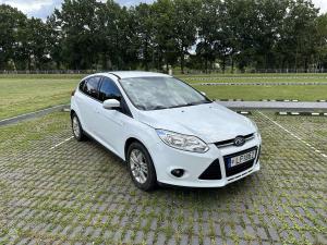 Balts Ford Focus 2012 Kauņa, ar dzinēja tilpumu 1.60 L un nobraukumu 251 tūkst. km par 2700 €, foto 8 vietnē AUTOMOTO.COM.LV