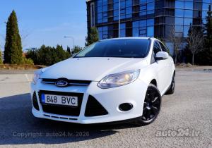 Balts Ford Focus 2013 Tallina, ar dzinēja tilpumu 1.60 L un nobraukumu 232 tūkst. km par 4850 €, foto 2 vietnē AUTOMOTO.COM.LV