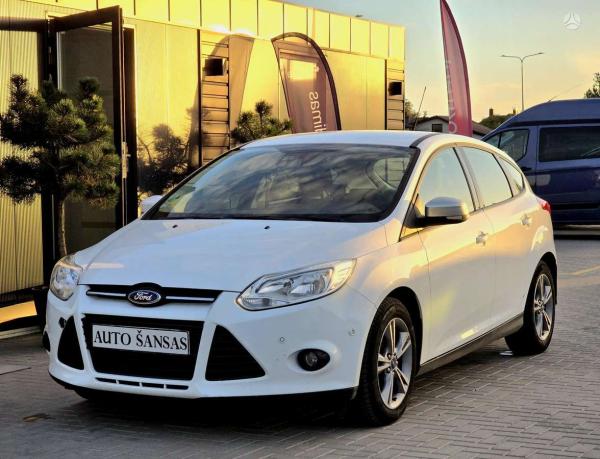 Balts Ford Focus 2013 Tauragė, ar dzinēja tilpumu 1.00 L un nobraukumu 217 tūkst. km par 3800 €, foto 1 vietnē AUTOMOTO.COM.LV