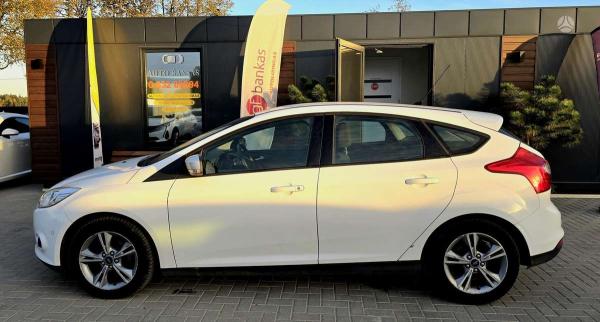Balts Ford Focus 2013 Tauragė, ar dzinēja tilpumu 1.00 L un nobraukumu 217 tūkst. km par 3800 €, foto 6 vietnē AUTOMOTO.COM.LV